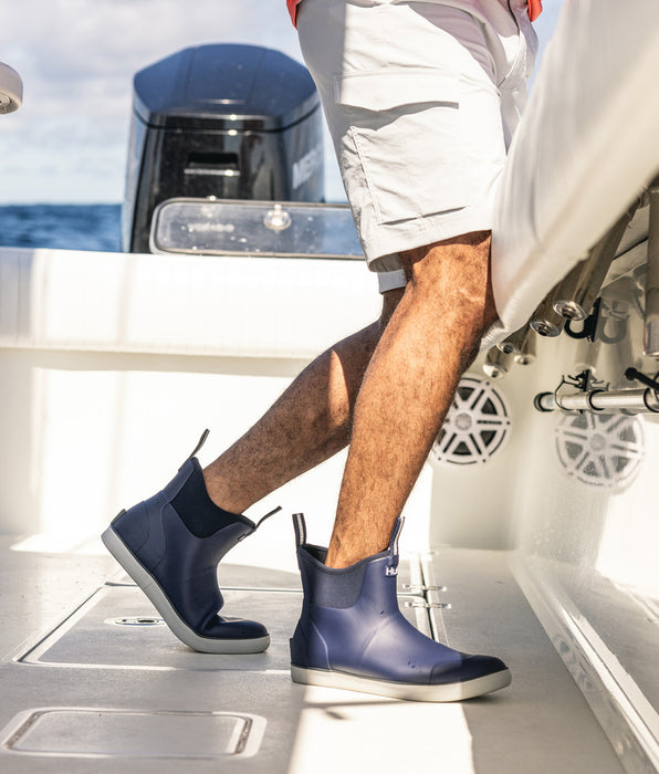 Huk Rogue Wave Collection | Comfortable Non-Slip Deck Boots
